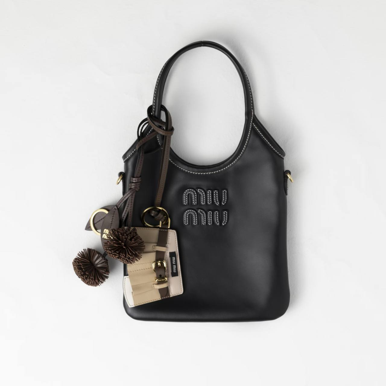 Miu Miu Leather keychain trick